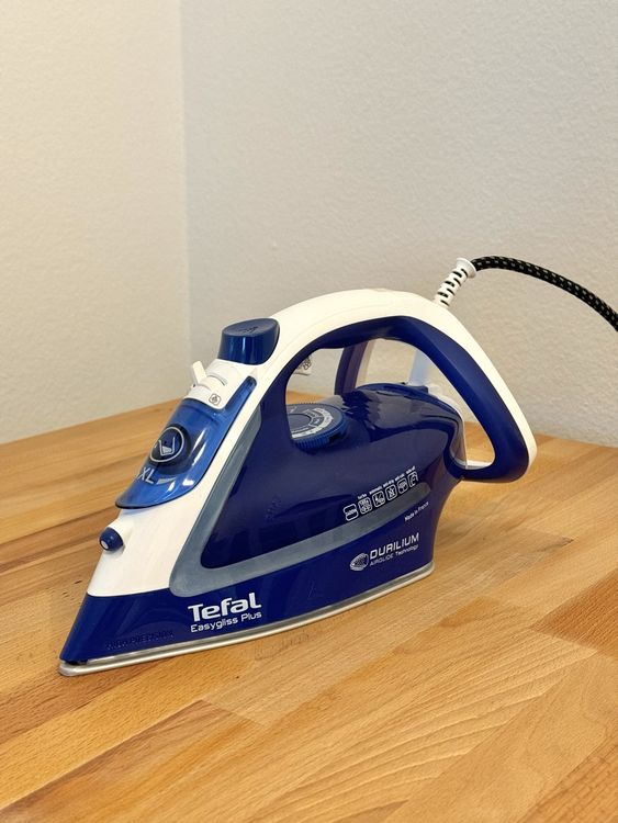 Tefal Dampfbügeleisen Easygliss Plus (Gebraucht) in Sennhof für CHF 30 ...