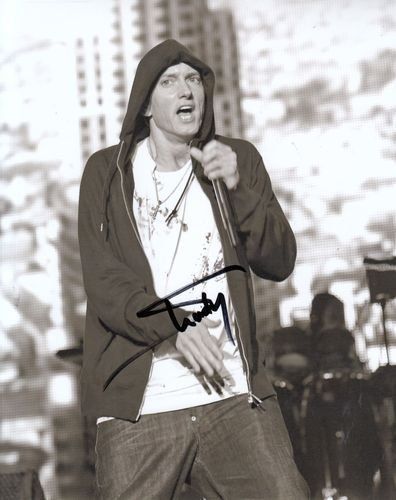 == ACHTUNG == Eminem - orig. sign. Großfoto ! | Kaufen auf Ricardo