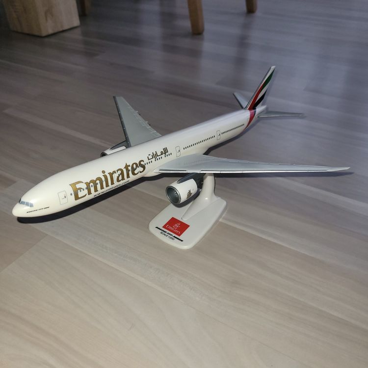 Emirates 777-300 ER 1:200 (Gebraucht) in Rümlang für CHF 3 – mit ...