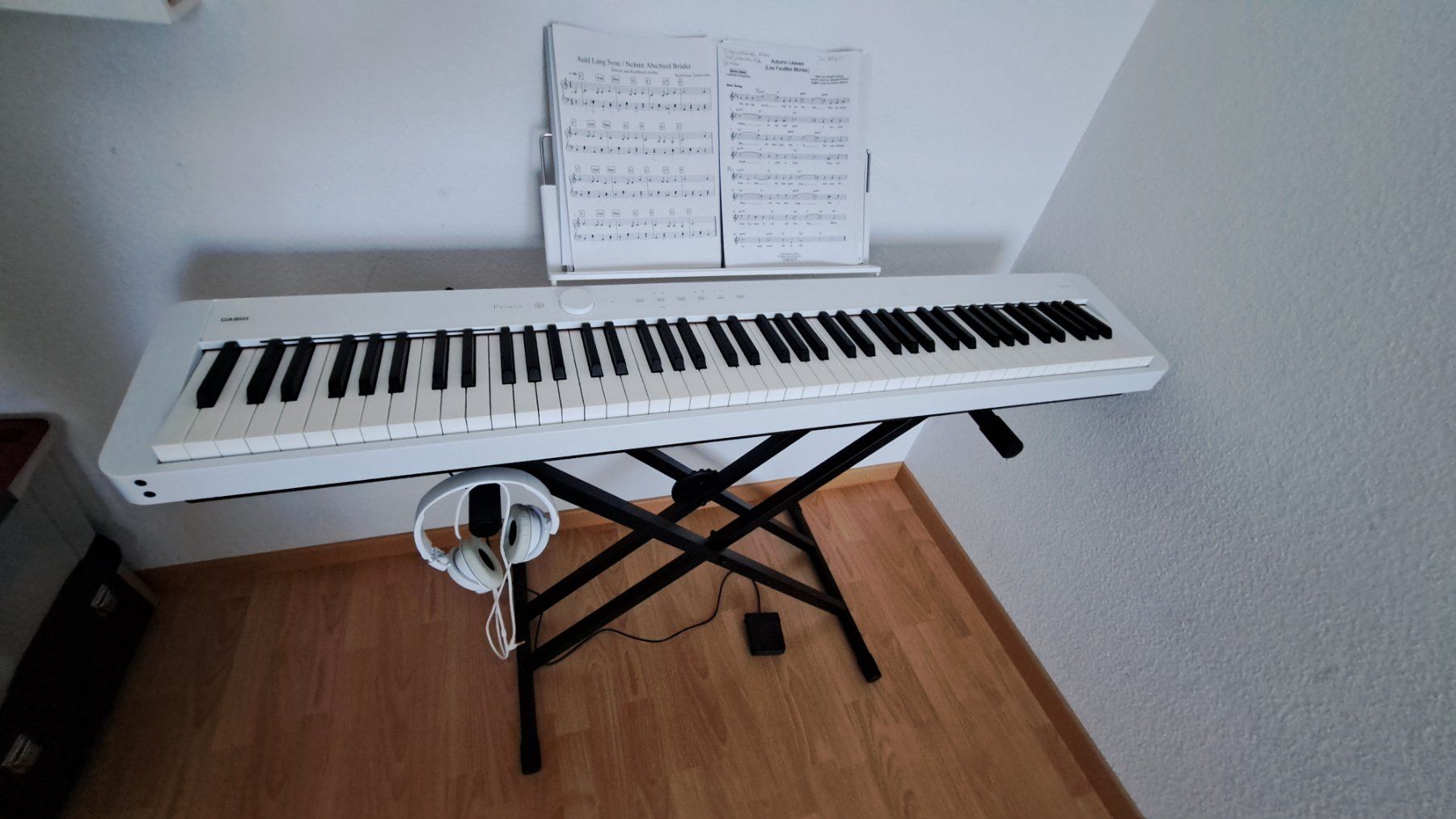 Casio Privia PX-S1100, Digital Piano, Weiss, Inkl. Ständer! (Gebraucht ...