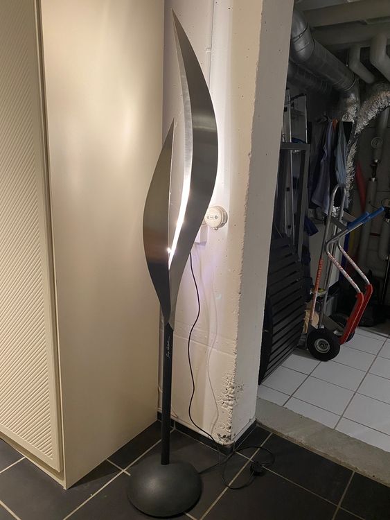 Designer Stehlampe (Gebraucht) in Oetwil a. d. Limmat für CHF 100 – nur Abholung auf Ricardo kaufen