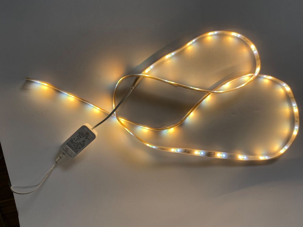 2x Philips Hue Light Strip Plus Model 71901A Licht smart 2m (Gebraucht ...