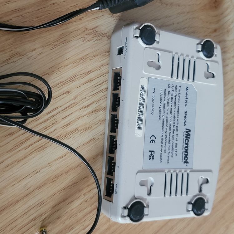 Micronet 10/100 mbps Lan Switch Model No.: SP605A (Gebraucht) in Basel für CHF 26.9 – mit ...