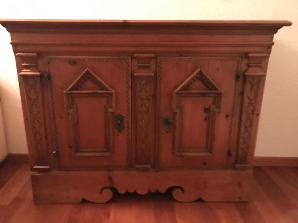 Schmuckes Bündner Holz Sideboard (Gebraucht) in Meilen für CHF 300 ...