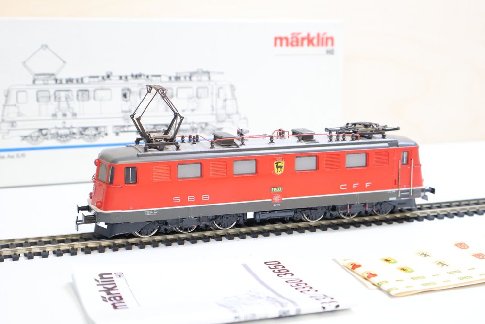 Märklin SBB Ae 6/6 E-Lok - Rot - 3332 - Digital (Gebraucht) in Winterthur für CHF 93 – mit ...