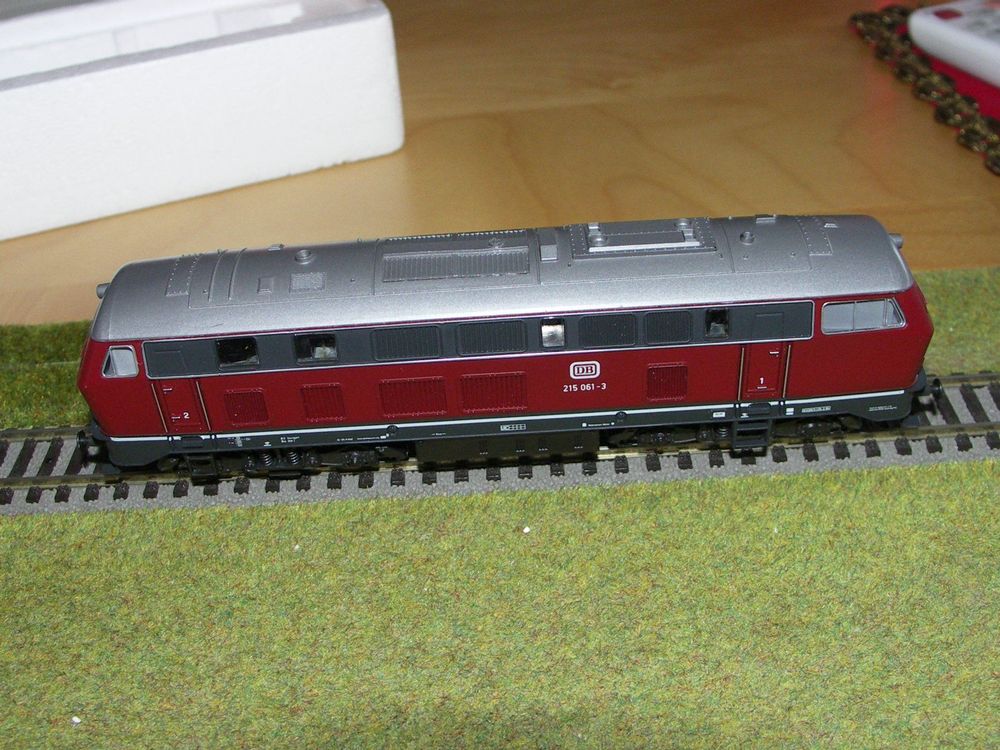 Roco H0= 43417 Diesellok DB BR215 *1448* (Gebraucht) in Romanshorn für ...