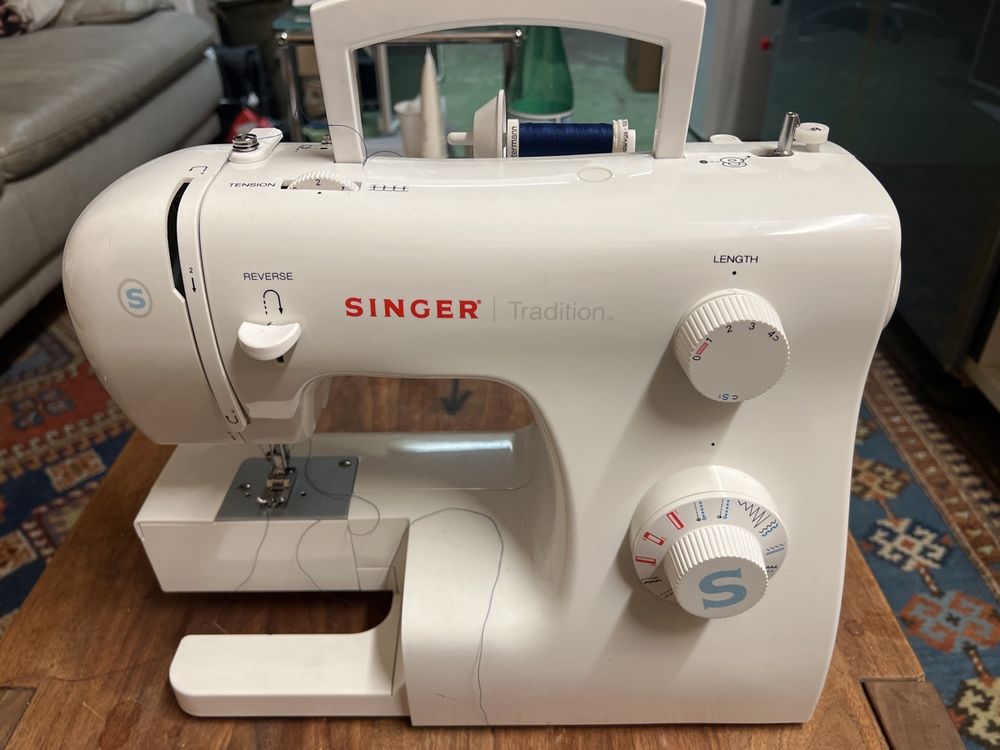 Nähmaschine Singer Tradition (d) | Kaufen auf Ricardo