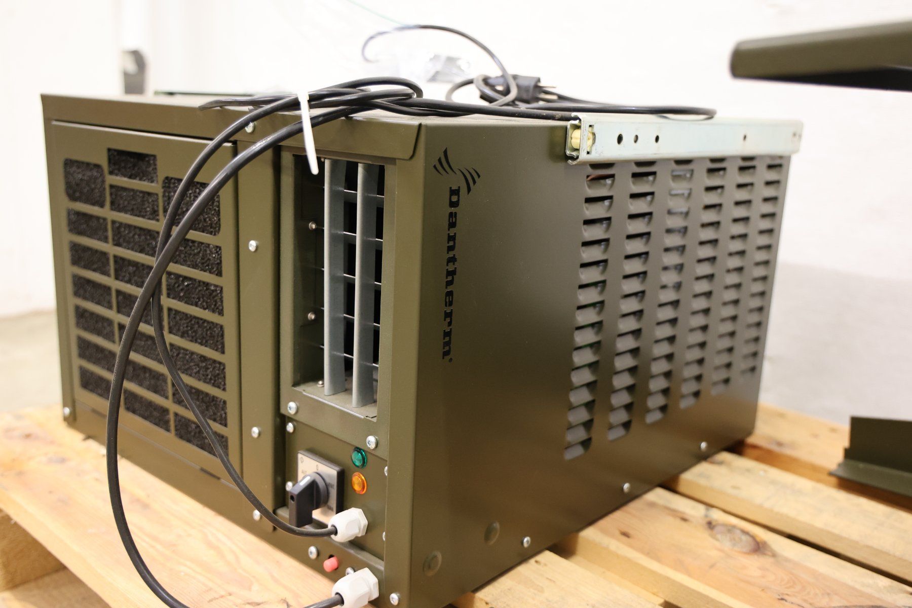 Armee Klimagerät Dantherm AC-M5, Top Zustand, 2.3kW (Gebraucht) in ...