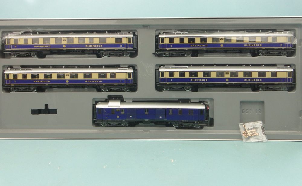 MÄRKLIN 4228 RHEINGOLD WAGENSET (Gebraucht) in Bülach für CHF 236 – mit ...