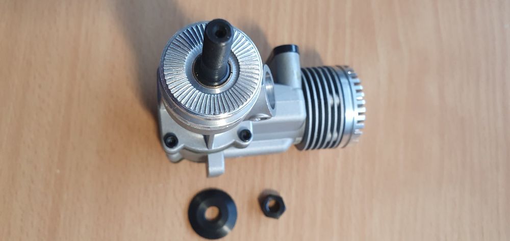 Modellmotor Irvine 40 R/C mit Schalldämpfer (Neu (gemäss Beschreibung ...