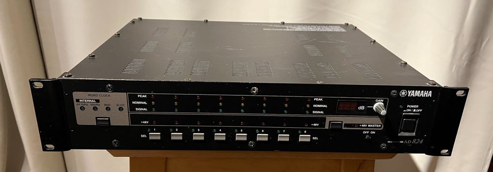Yamaha AD824 - 8-Channel PreAmp & Wandler (Gebraucht) in Zürich für CHF ...