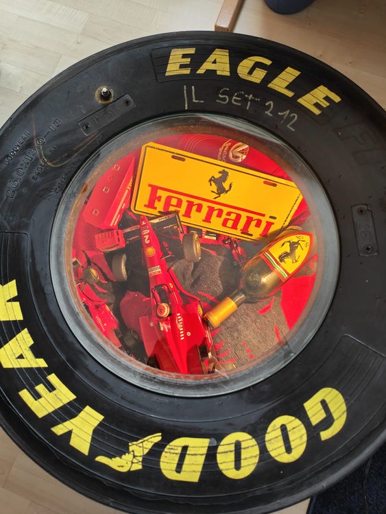 Goodyear Formel 1 Rennreifen Ferrariteam Michael Schuhmacher | Kaufen ...