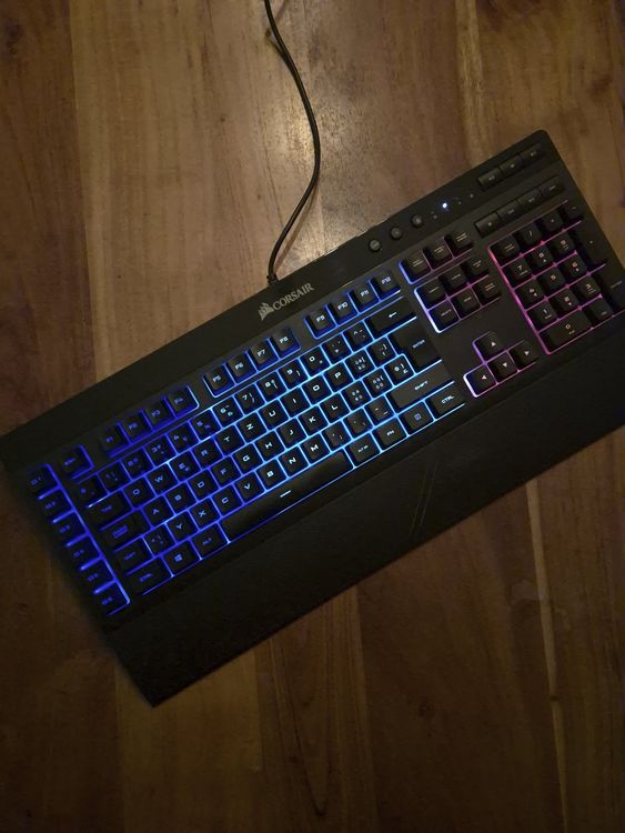 RGB Gaming-Keyboard Corsair K55 | Kaufen auf Ricardo