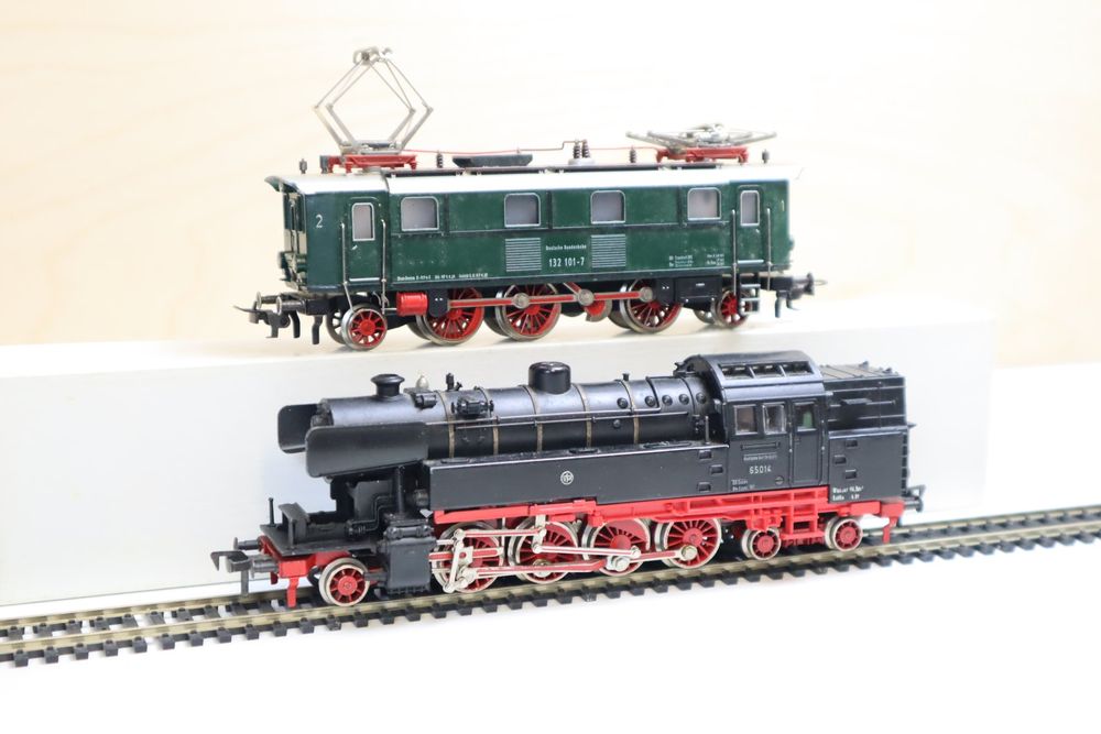 Fleischmann Doppelpack E-Lok 132 + Dampflok BR 65 - H0 DC (Gebraucht) in Winterthur für CHF 85 ...