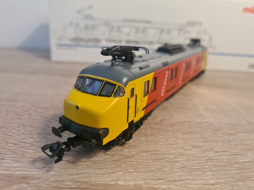 Märklin 3389 E-Lok Triebwagen H0 OVP NEU (Neu und originalverpackt) in ...