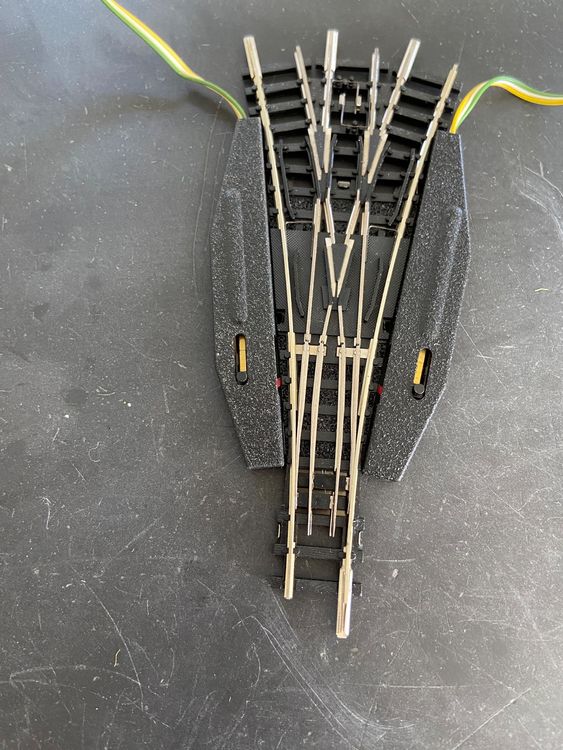 MINITRIX 14940 Elektromagnetische Dreiwegweiche R4 – 15° (Gebraucht) in ...