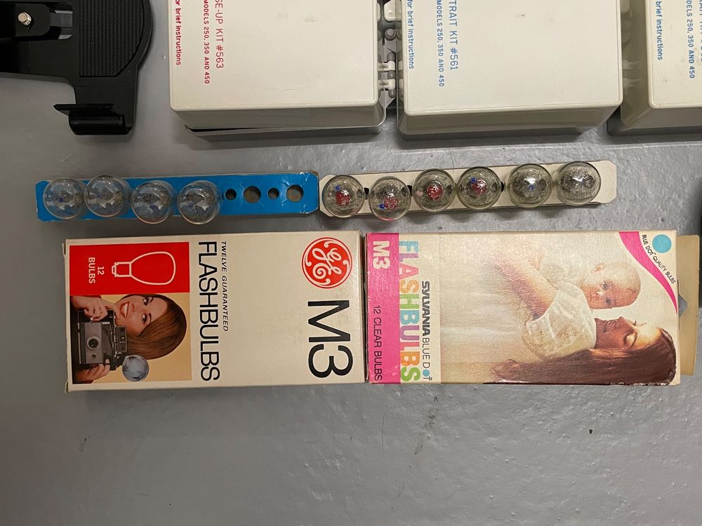 Div. Foto-Zubehör für alte Polaroid Kameras (Gebraucht) in Esslingen ...
