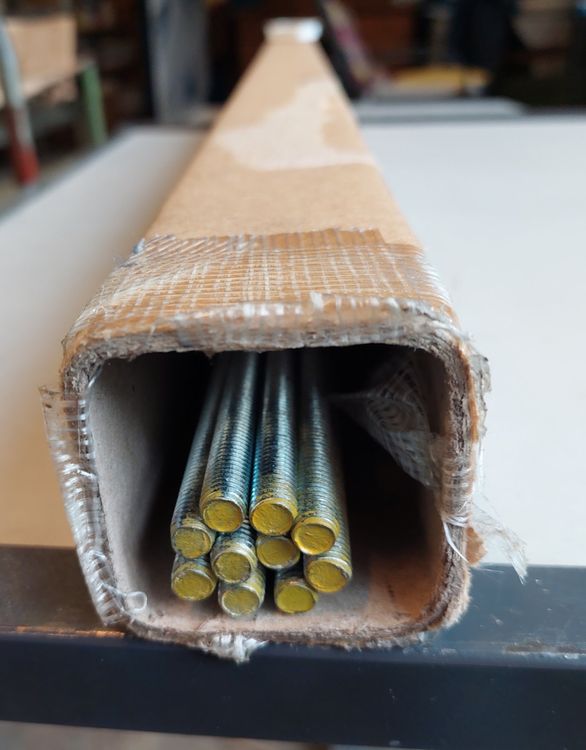 Gewindestangen M8 Stahl 8.8 verzinkt | Kaufen auf Ricardo