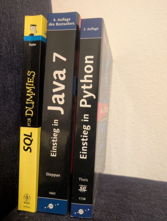 SQL, Java 7, Python – 3 Fachbücher für Software-Entwickler (Gebraucht) in Neuenhof für CHF 9 ...