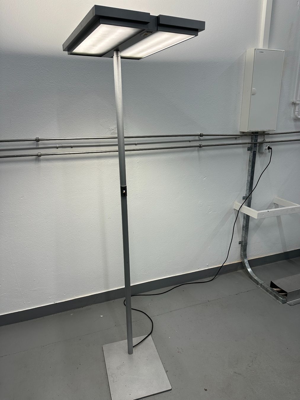 Stehleuchte / Leselampe mit Dimmer (Waldmann), Top Zustand! (Gebraucht ...