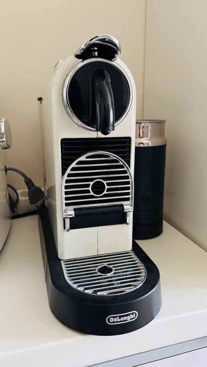 Nespresso Machine (Gebraucht) in Grand Lancy für CHF 50 – mit Lieferung ...