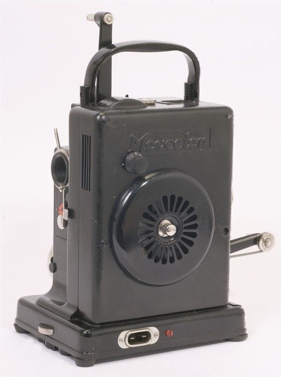 AGFA Filmprojektor 16mm Movector 1928 (Antik) in Bassersdorf für CHF ...