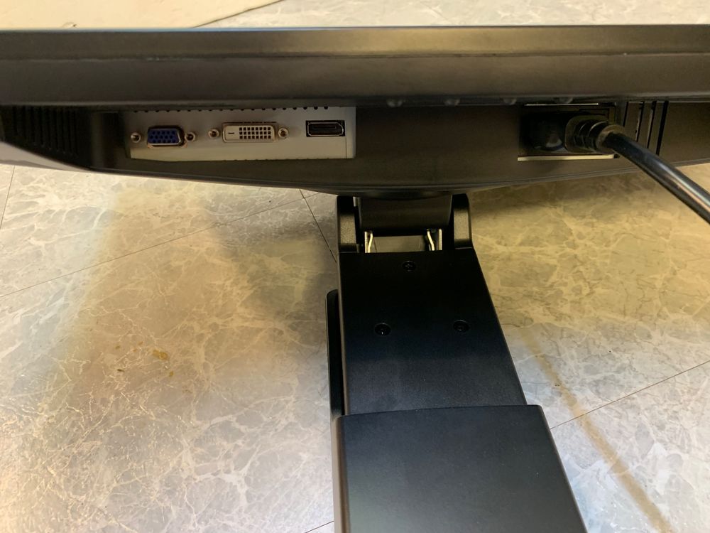 Samsung SyncMaster 2443, 24-Zoll Full HD Monitor (Gebraucht) in ...