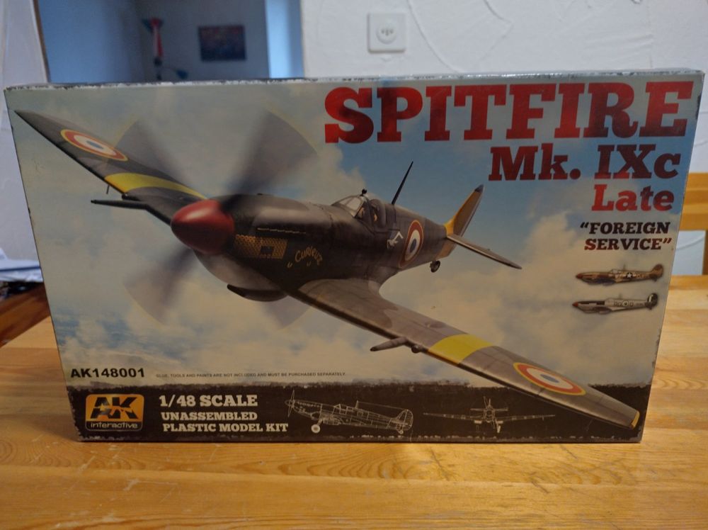 AK interactive 1/48. Spitfire Mk IXc late. | Kaufen auf Ricardo