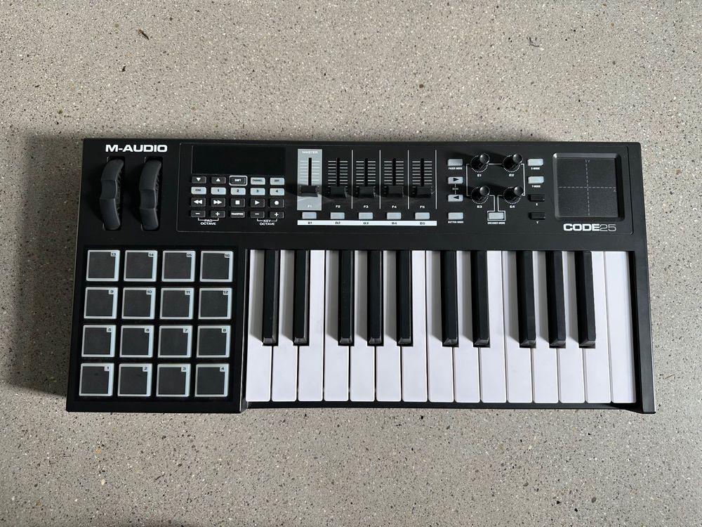 M-Audio Code 25 (Gebraucht) in Sarmenstorf für CHF 30 – mit Lieferung ...