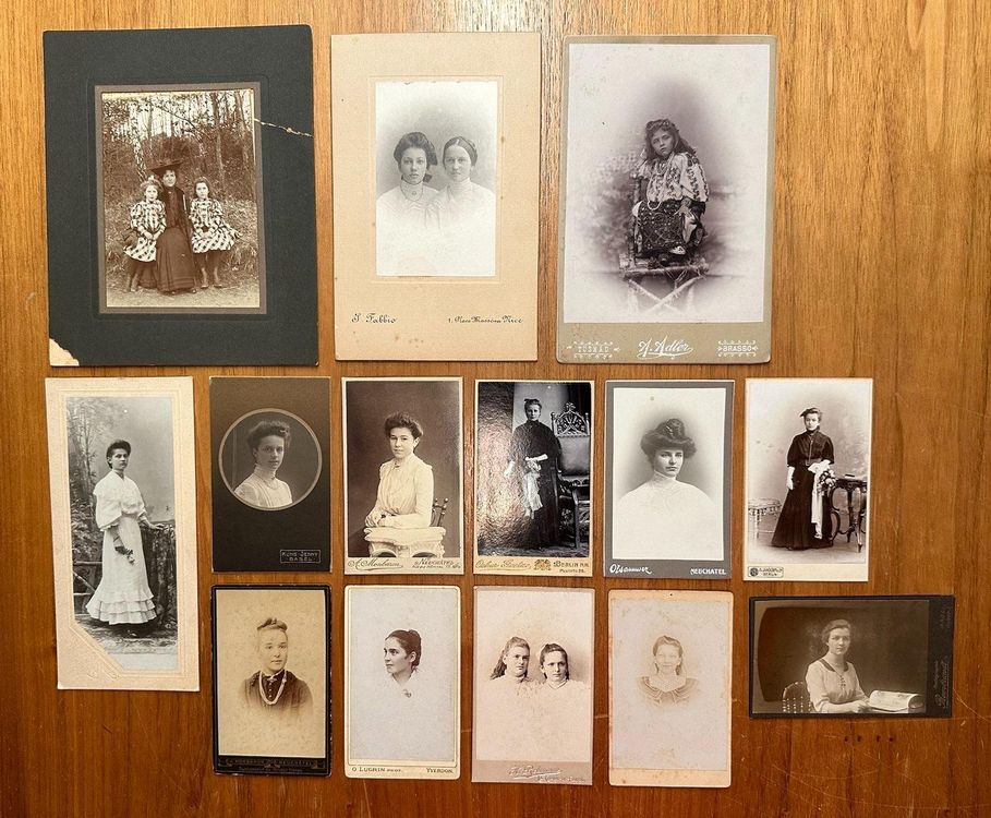 14 antike Frauenportraits um ca. 1900 (Gebraucht) in Gümligen für CHF 20 – mit Lieferung auf ...