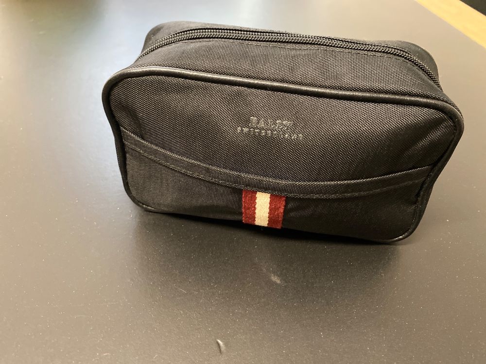 Bally Swiss First Class Amenity Kit, Necessaire (Neu (gemäss ...