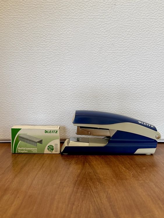 Leitz NeXXt 5523 Tacker Starkes Flachheftgerät +Heftklammern (Neu und ...