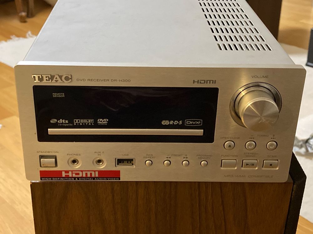 TEAC DVD Receiver DR-H300 mit Defektem Laufwerk (Defekt) in Biel/Bienne ...