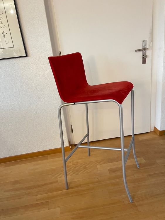 Barhocker rot mit Lehne. Sitzhöhe: 79 cm. Total 3 Stück (Gebraucht) in ...