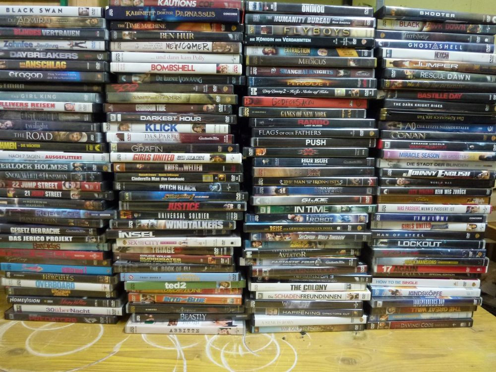 Grosse DVD Sammlung über 450 Filme!!!! (Gebraucht) in Bern für CHF 50 – nur Abholung auf Ricardo ...