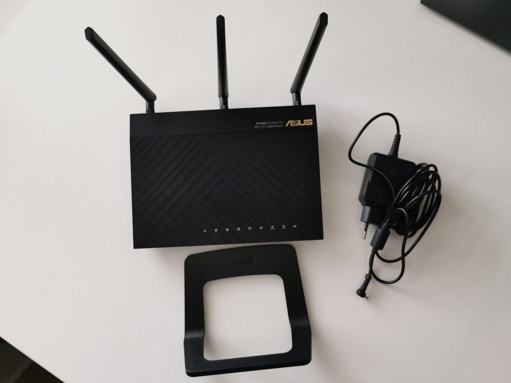 Wi-Fi Router ASUS RT-AC66U (Gebraucht) in Dällikon für CHF 20 – mit ...