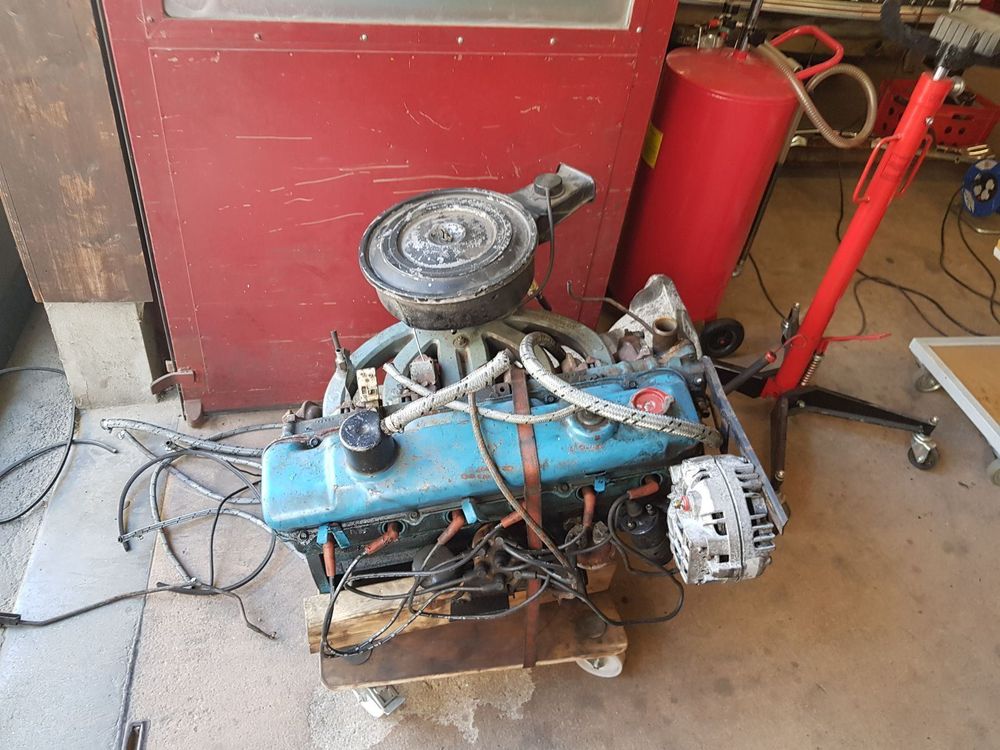 Motor Plymouth 225cui Slant 6 (Gebraucht) in Thörishaus für CHF 300 ...