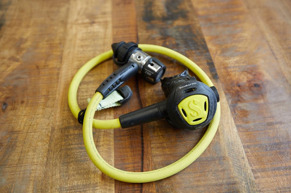 Atemregler-Set von Scubapro (MK17/G250V & MK2/R295 DIN) (Gebraucht) in ...