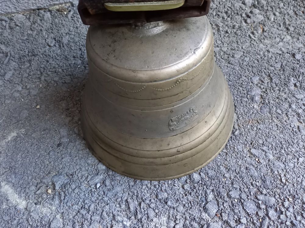 Cloche ancienne Médailles aux Expositions suisses | Kaufen auf Ricardo