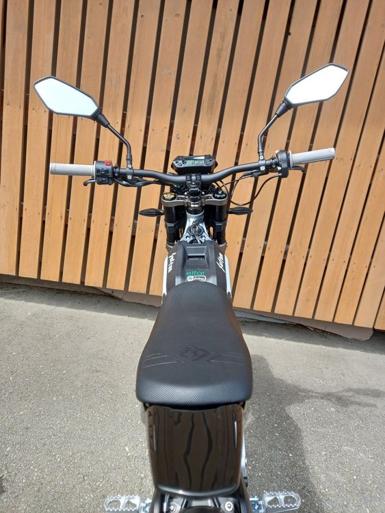 Surron Light Bee silber (Gebraucht) in Unterentfelden für CHF 5790 – nur Abholung auf Ricardo kaufen