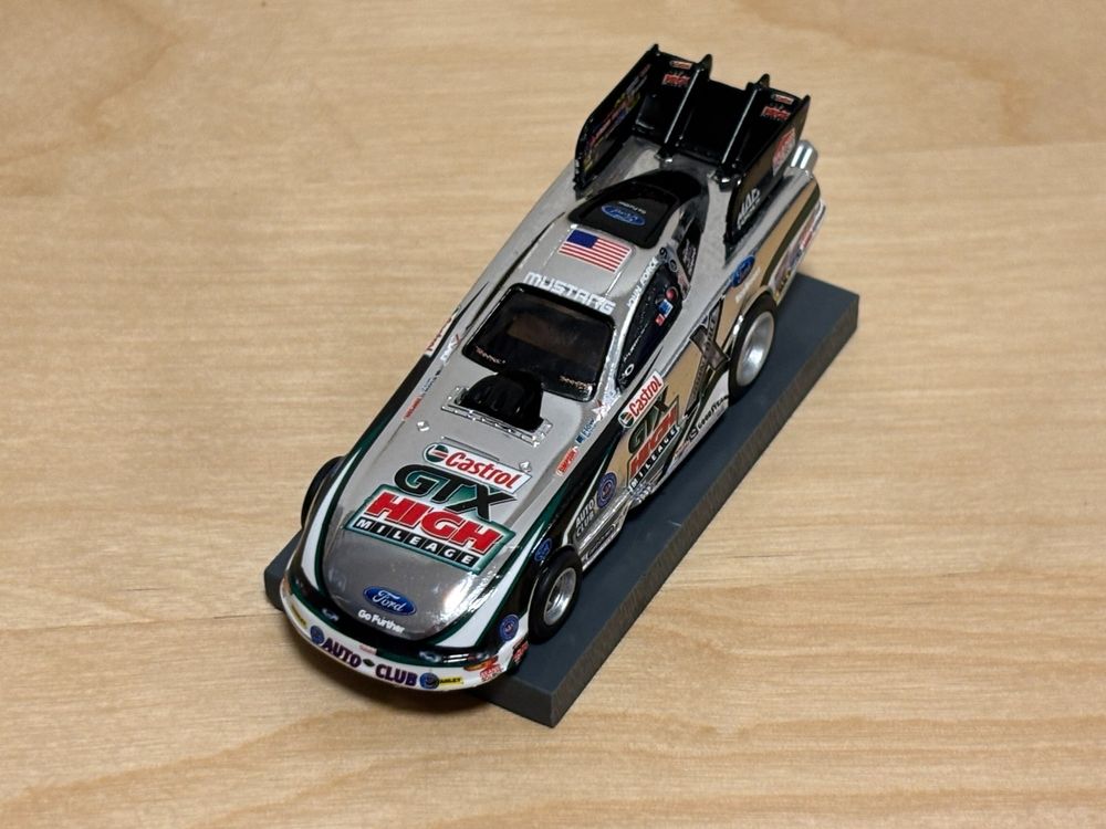 AW 4Gear R9 Funny Car ‚Castrol‘ John Force (Neu (gemäss Beschreibung ...