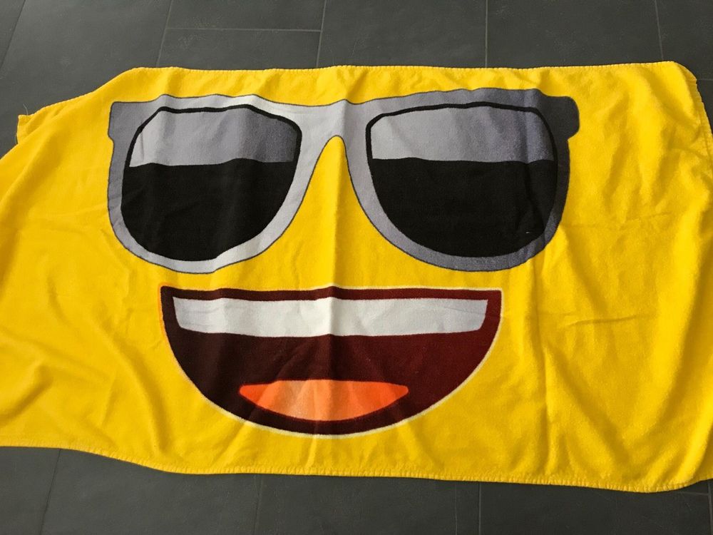 Badetuch mit emoji | Kaufen auf Ricardo