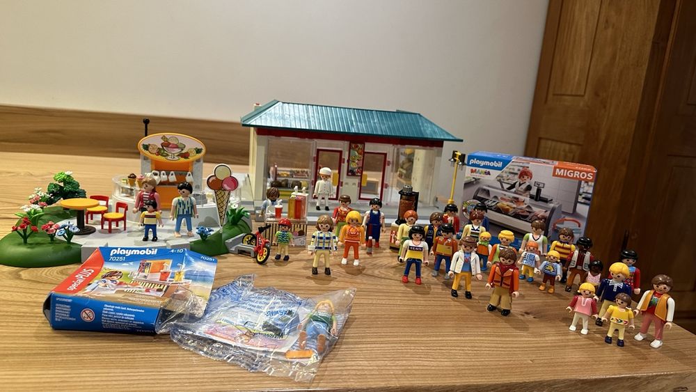 Playmobil Set mit Supermarkt /Bäckerei Migros viel Zubeh (Neu (gemäss Beschreibung)) in Steinach ...