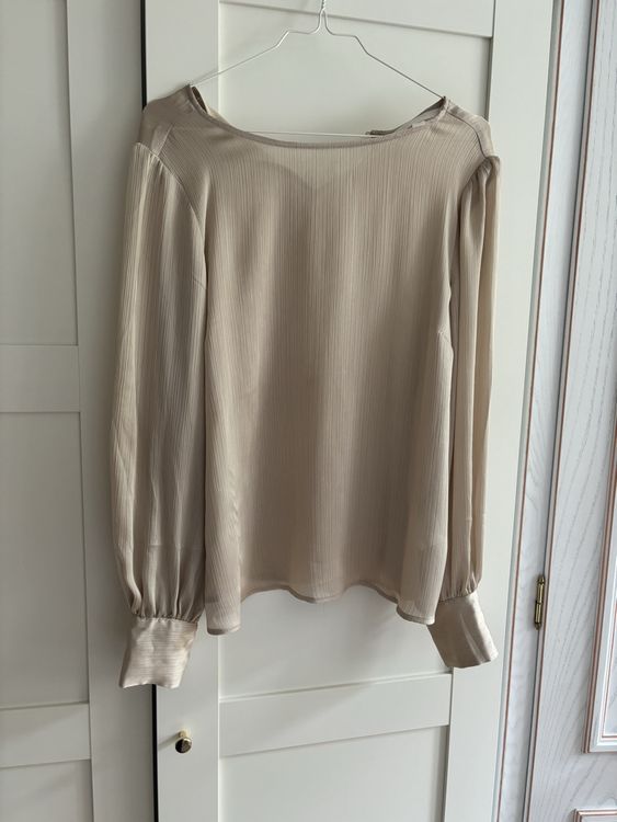 Zauberhafte Bluse H&M 38 M wie neu creme | Kaufen auf Ricardo