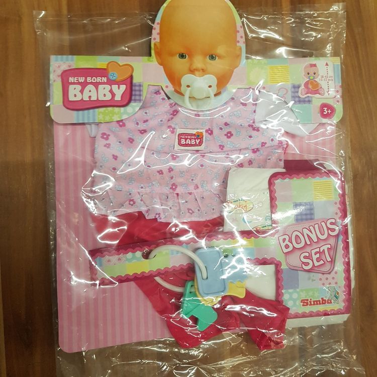 Kleiderset new born baby B3 (Neu und originalverpackt) in Spiegel b. Bern für CHF 13 – mit ...