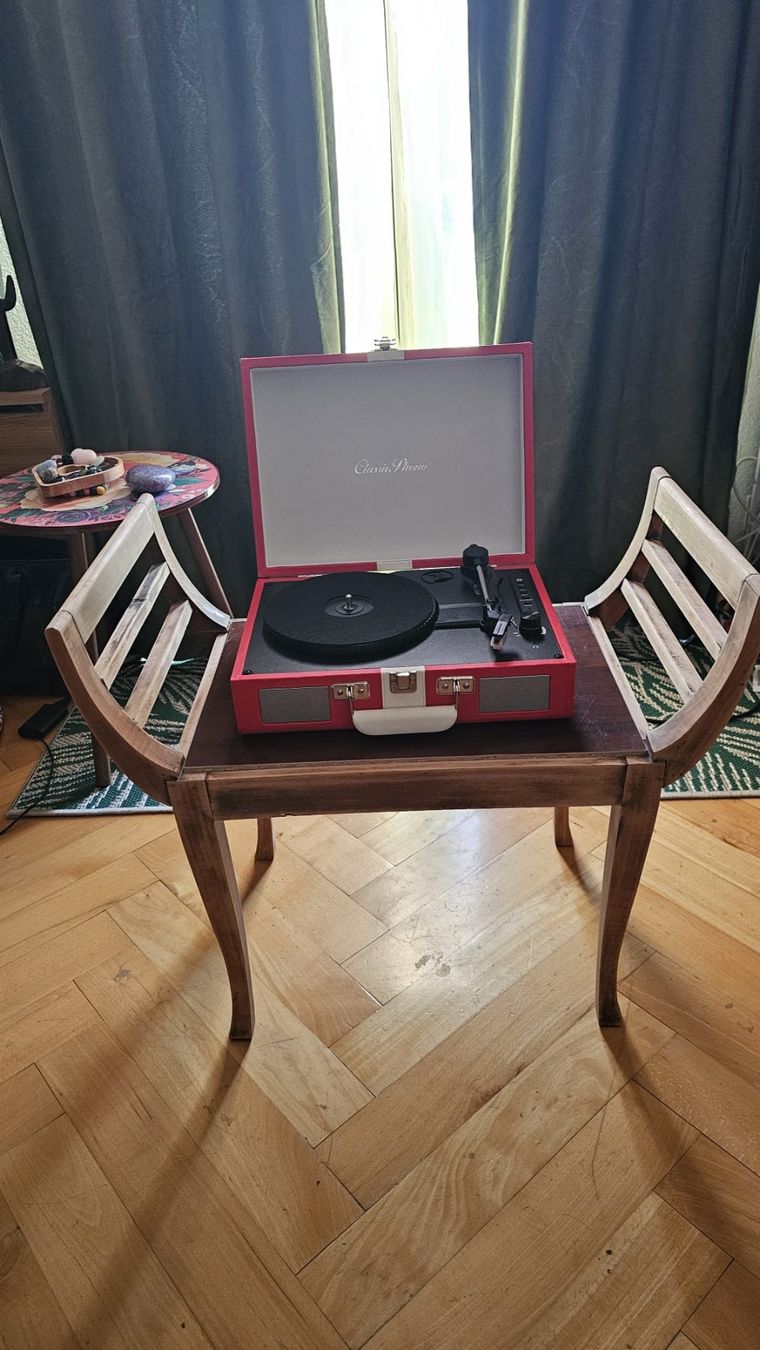 platine vinyle valisette Bluetooth + plusieurs vinyles (Neuf (Voir ...