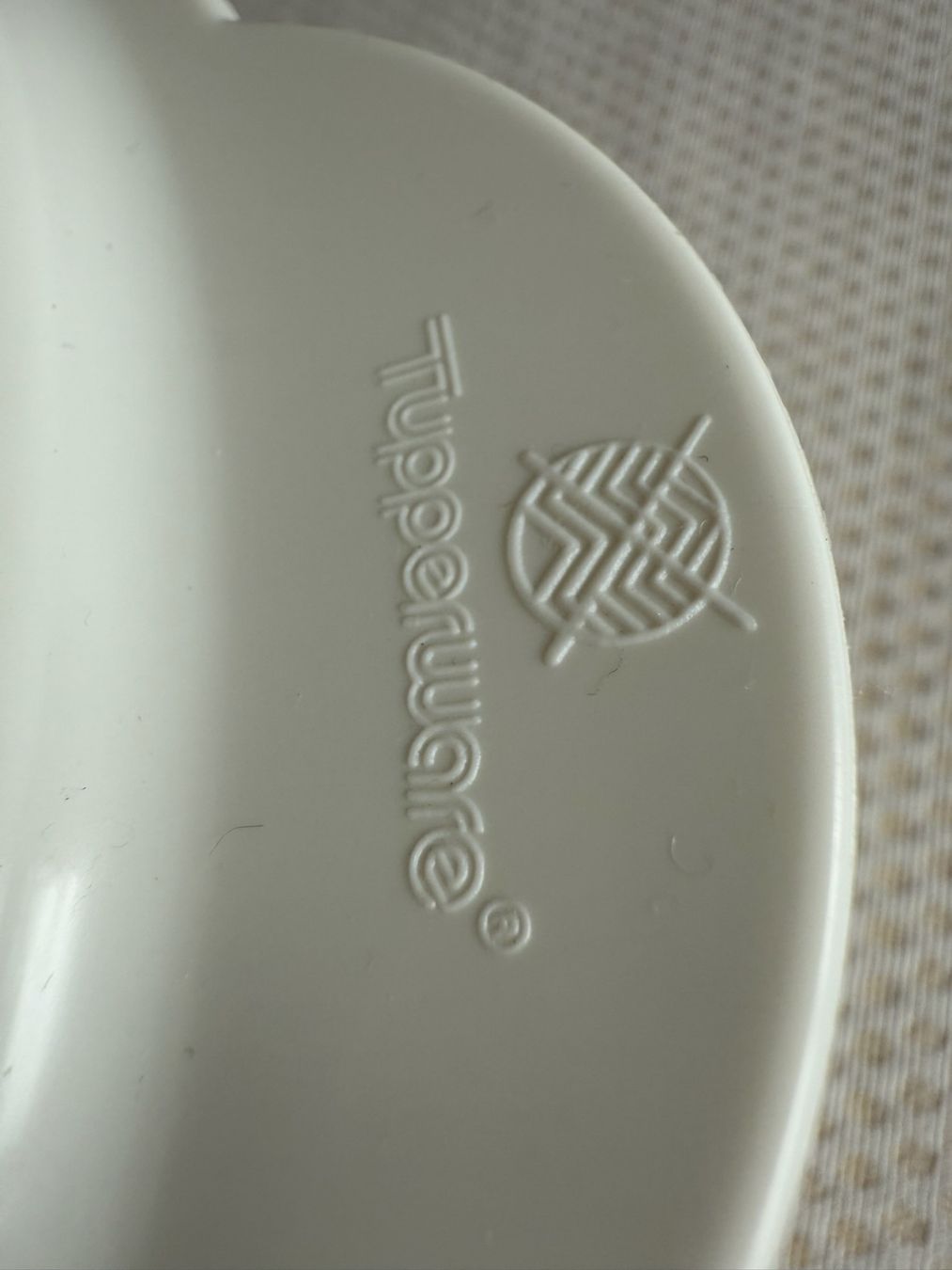 Tupperware - Récipient et passoire (D'occasion) à Sion pour CHF 18 ...