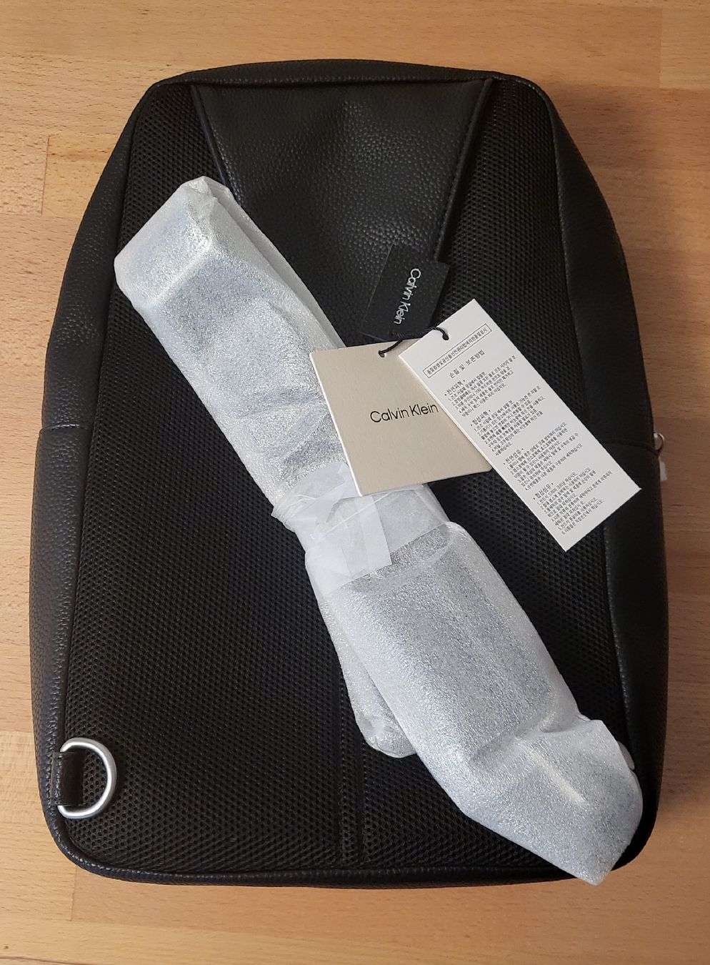 Calvin Klein Rucksack – Schwarz – Neu (Neu und originalverpackt) in Baar für CHF 39 – mit ...