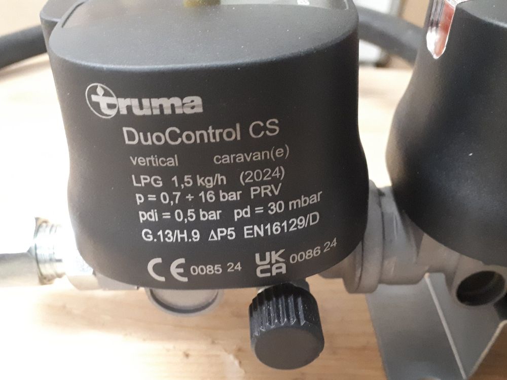Truma Duo Control CS vertikal (Neu und originalverpackt) in ...