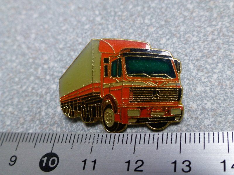 PIN PINS AUTO LKW Mercedes | Kaufen auf Ricardo